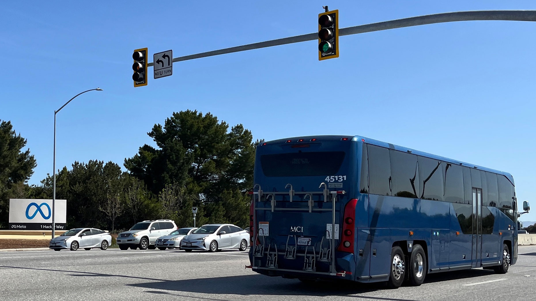 Which Tech Companies Are Returning to the Office, Staying Remote or in ...